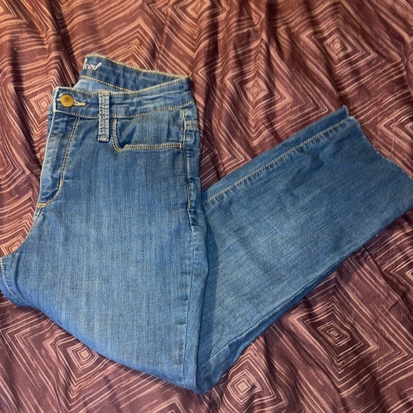 Universal Thread | Jeans | Universal Thread Jeans | Poshmark